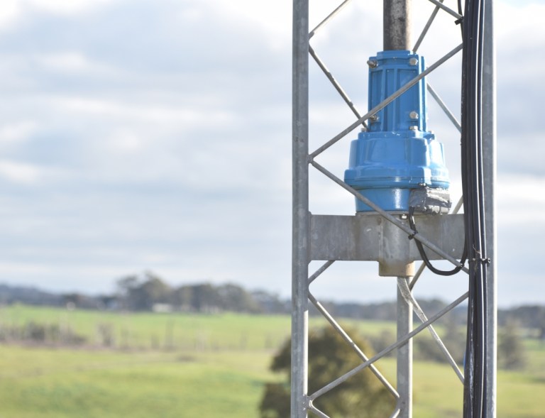 P208 Antenna Rotator Systems – This Is Amateur Radio